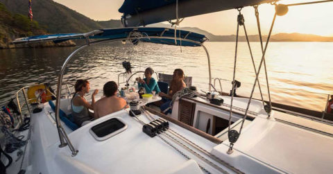 Les repas à bord d'un bateau - Band of Boats